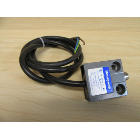 Honeywell Micro Switch 14CE1-1 Limit Switch - New No Box