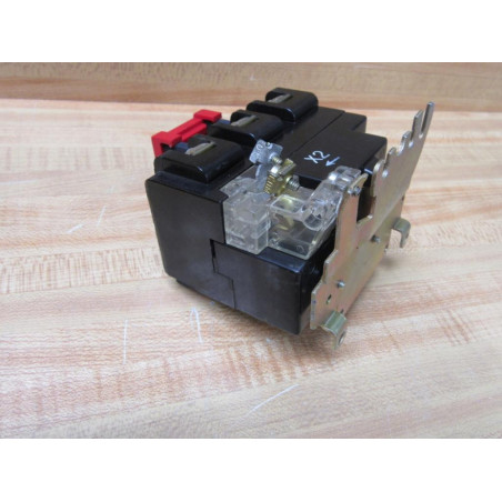 Square D 9065SE08 Overload Relay 3 Pole - Used