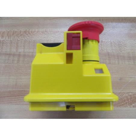 Square DSchneider GV2K04 Emergency Stop Push Button - New No Box