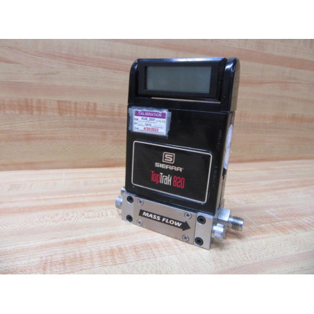 Sierra 822S-L-2-OV1-PV1-V1-HPSCR 2700 Mass Flow Meter 0-20 SCCM 120 PSI - Used