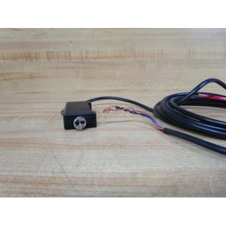 Keyence FS2-62 Fiber Amplifier Sensor FS262 - New No Box