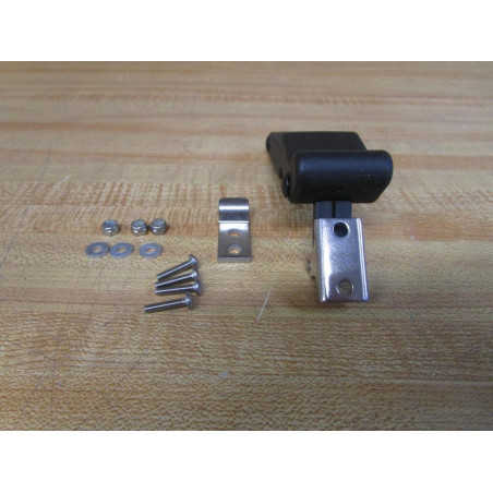 Southco 4-124 Hood Latch Assembly R3-04