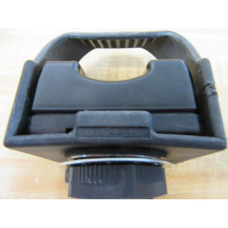 Banner OTBVR81L OTB Series Push Button Finger Switch - Used