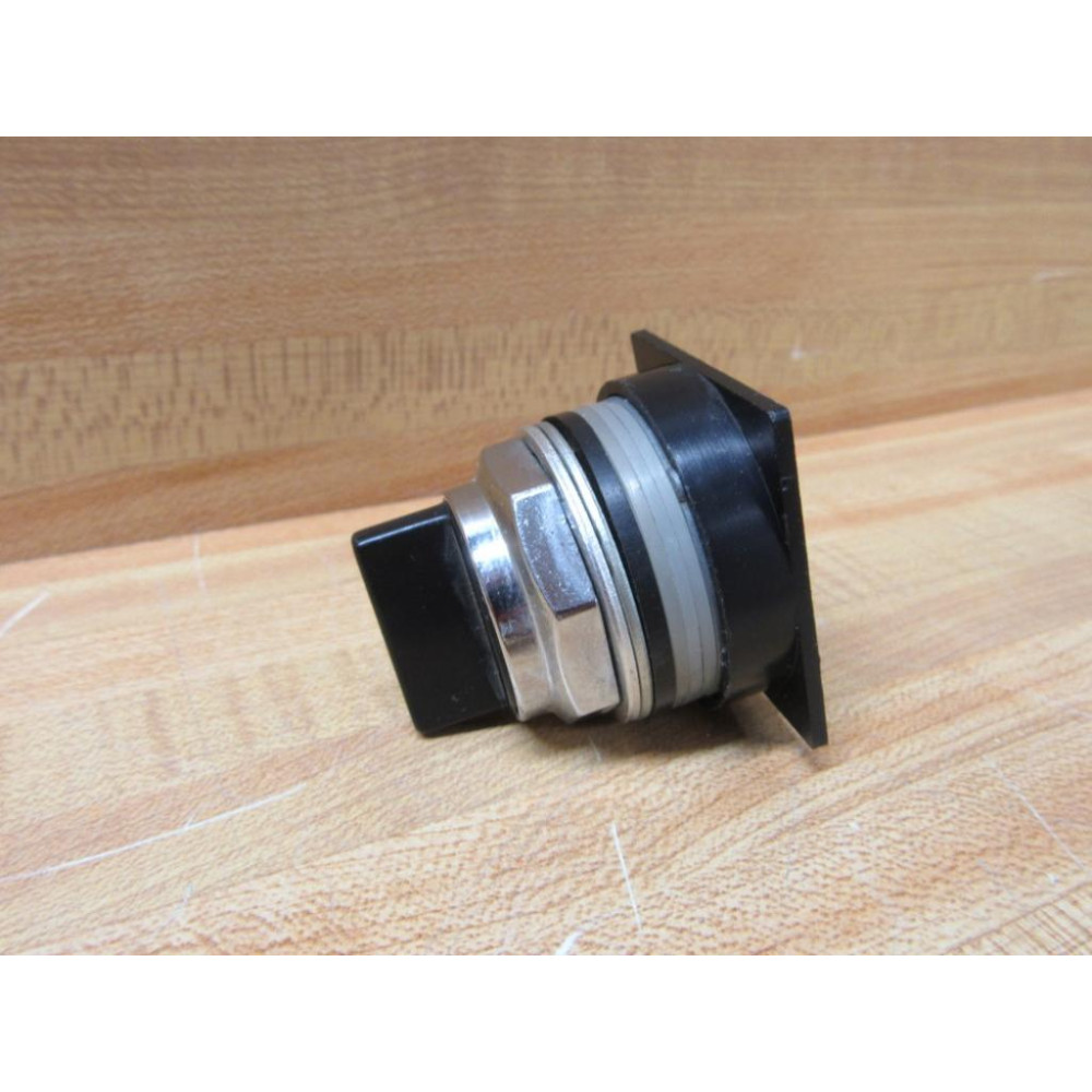 General Electric CR104PSG94B 3-Pos. Switch GE Cam B2 - New No Box