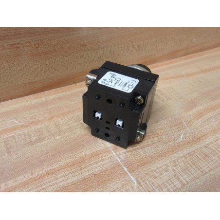 General Electric CR104PLT32G Pushbutton GE - New No Box