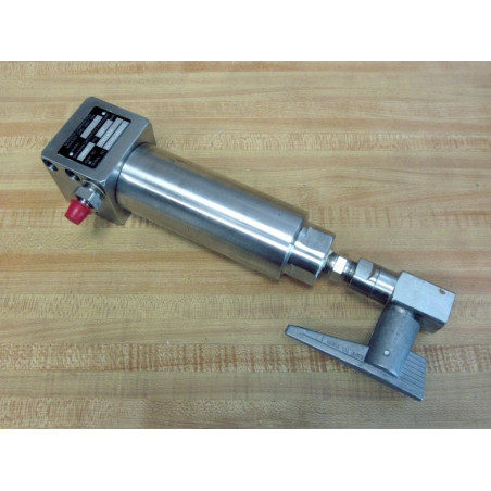 Nordson 338182A S.S. Ball Valve Drain Fluid Filter - New No Box