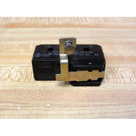 Micro Switch BZ-2RW843589-P4 Switch BZ2RW843589P4 - New No Box