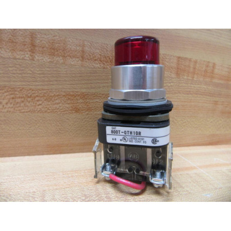 Allen Bradley 800T-QTH10R Button 800T-N330 Blank - New No Box