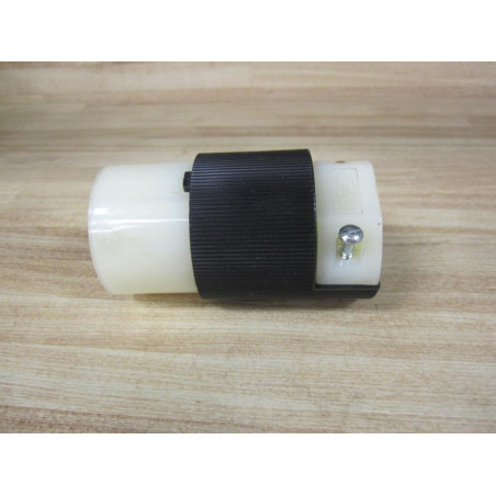 Hubbell HBL2423 Insulgrip Connector Body 2423 - Used