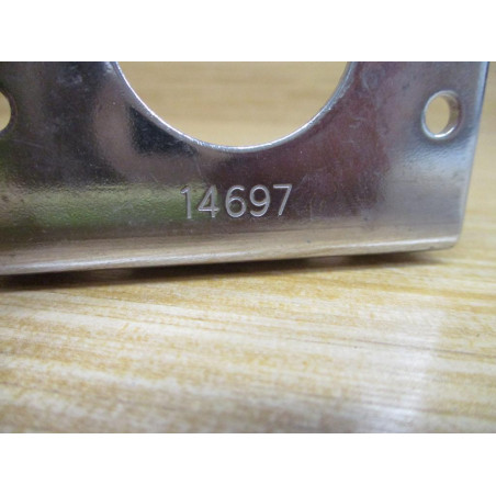 Banner 14697 Mounting Bracket SMB30MM (Pack of 2) - Used