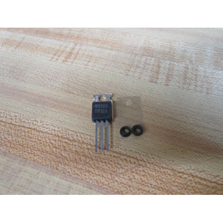 Texas Instruments TIP32A Transistor 8806 (Pack of 25) - New No Box
