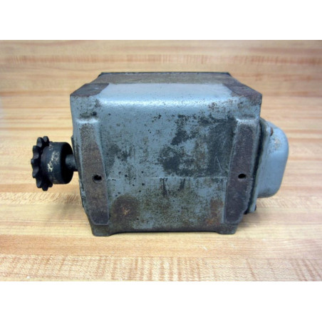 Cutler-Hammer 10316H54D Rotating Shaft Limit Switch - Used