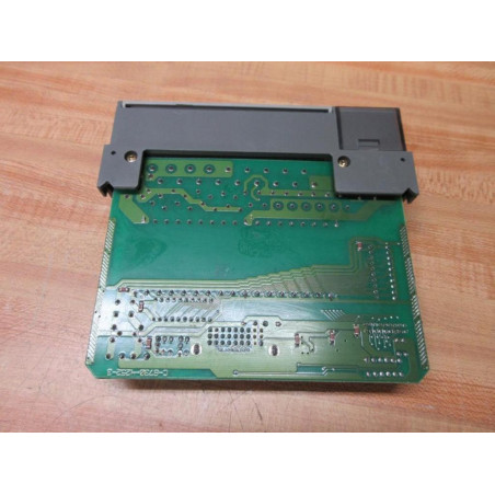 Allen Bradley 1746-OA16 Output Module 1746-0A16 Series A - Used