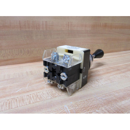 Allen Bradley 800T-T4S Toggle Switch 800TT4S Series P WContacts - New ...