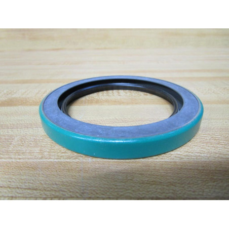 Chicago Rawhide 30000 SKF Oil Seal CR 30000