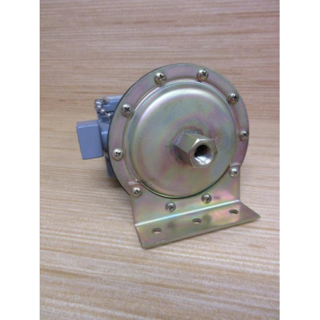 Square D 9012 GAW-1 Pressure Switch - New No Box