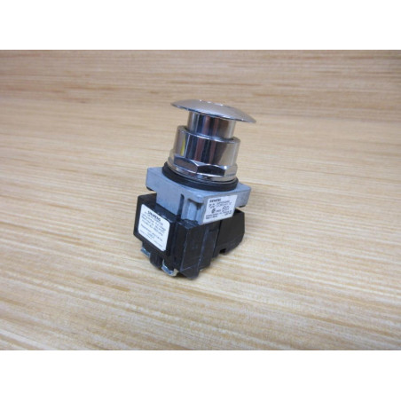 Siemens 52PP2D2AB PushPull Button Red, W52AADD28, 52BJK - New No Box