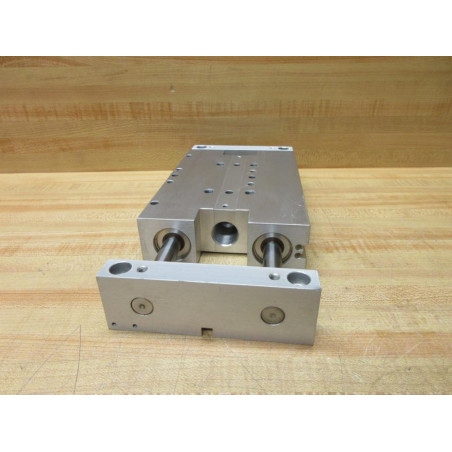 PHD SMB5 25 X 50-J3 Pneumatic Gantry Slide 14739666 - New No Box