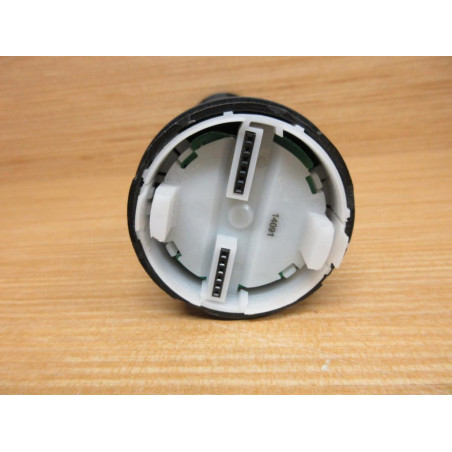 Cutler Hammer E26BL Eaton Stack Light Base 7" Stem W Flange - New No Box