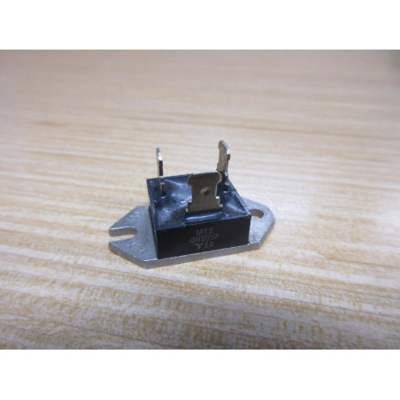 Triac MT2 Rectifier Q4025P (Pack of 2) - Used