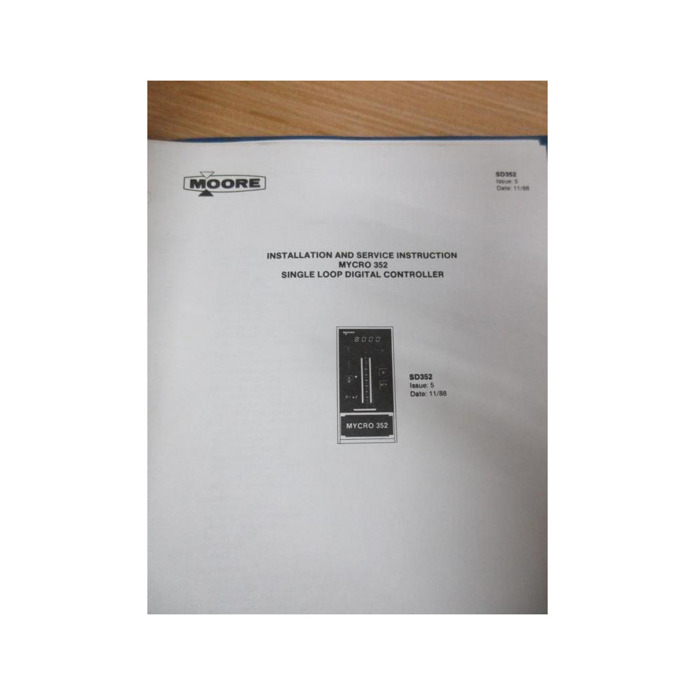 Moore SD352-1 Manual For Mycro 352 Issue 5 - Used