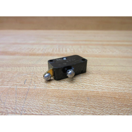 Micro Switch V3-23 Snap Action Switch V323 - New No Box