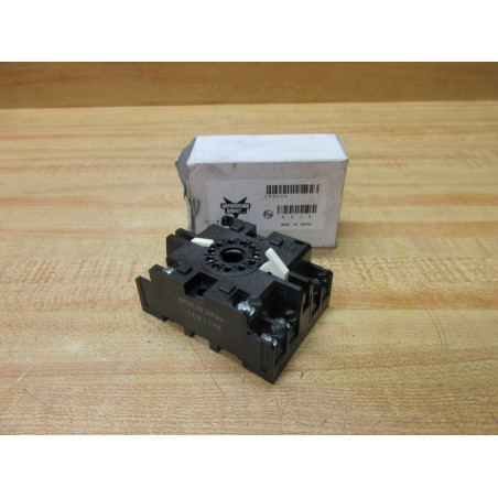 Fuji Electric TP411X Relay Socket