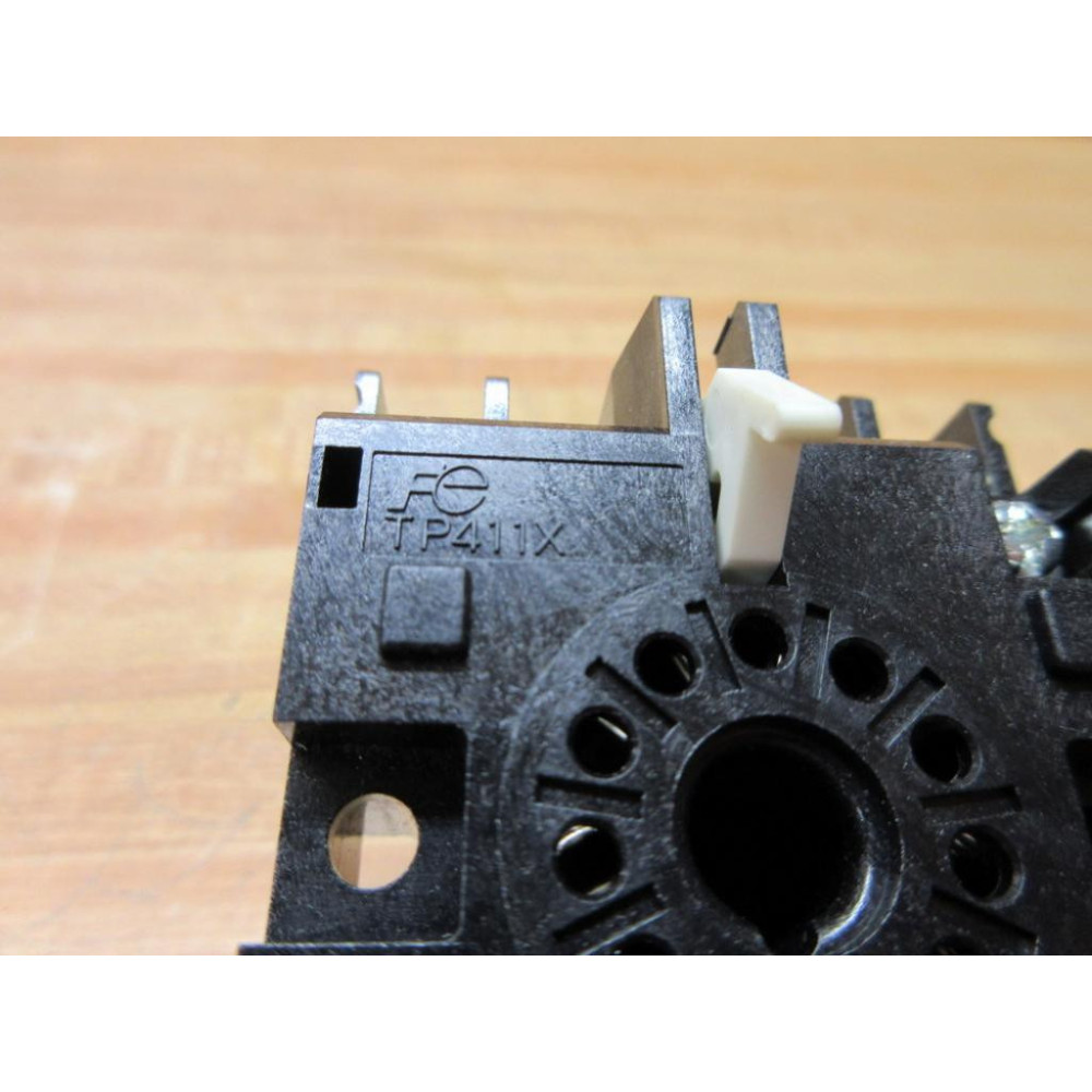 Fuji Electric TP411X Relay Socket