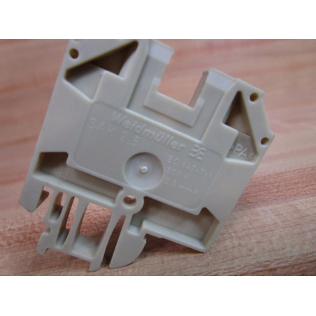 Weidmuller SAK 2.5 Terminal Block SAK25 Snap On (Pack of 10) - Used