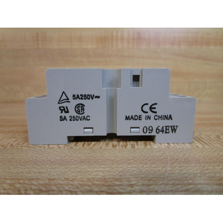 Omron PYF14A-N Relay Socket PYF14AN