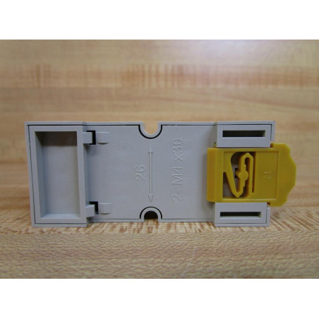 Omron PYF14A-N Relay Socket PYF14AN