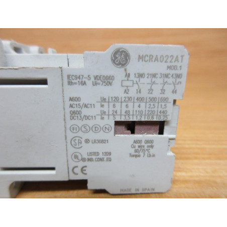 General Electric MCRA022AT Relay MB0A3 Coil - Used