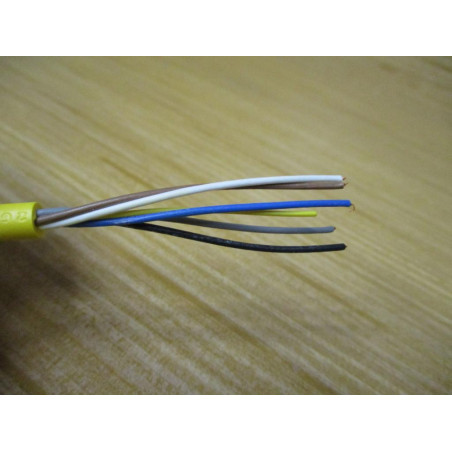 Mencom MDC-5FP-5M-R Cordset MDC5FP5MR - New No Box