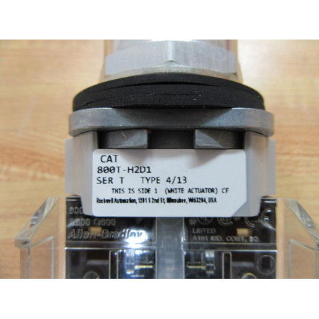 Allen Bradley 800T-H2D1 Selector Switch 800TH2D1 W 800T-XD1 - New No Box