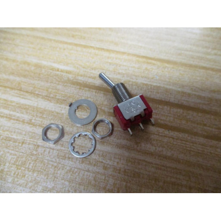 C&K 7101SYZQE Toggle Switch (Pack of 3) - New No Box