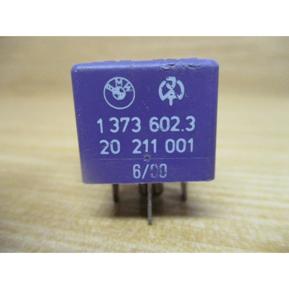 BMW 1 373 602.3 Relay 13736023 - Used