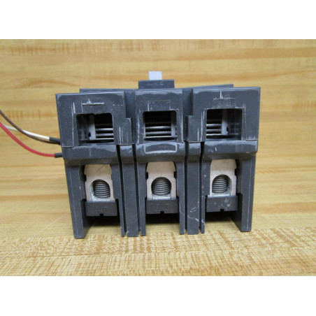 General Electric SEDA36AT0150 150A Circuit Breaker W SAUXPAB1 - Used