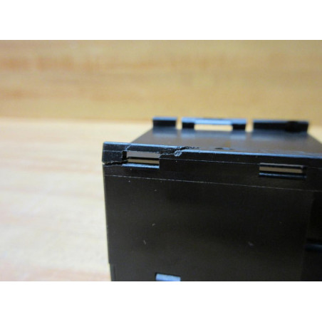 Matsushita Electric BMP6505059 NAIS Contactor PC-5-4A-DC5V Cracked ...