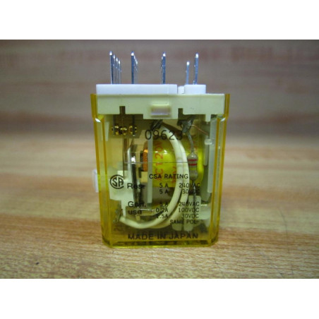IDEC RY4S-ULC-AC120V Relay RY4S-ULC-120V AC 120VAC - New No Box