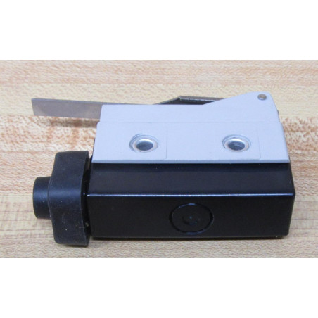 Omron D4MC-1000 Snap Switch D4MC1000 - New No Box