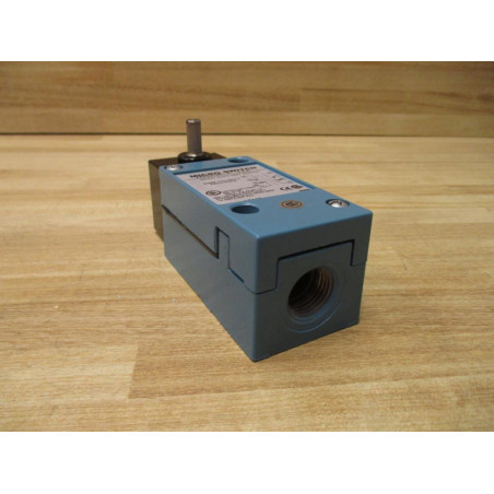 Micro Switch LSA6B Heavy Duty Limit Switch - New No Box