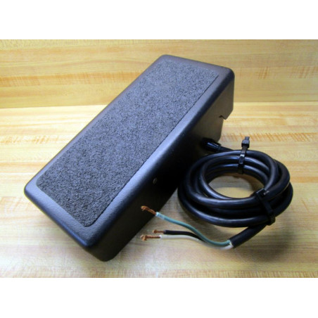 Linemaster Switch 09ASXC Varior Potentiometer Foot Control - New No Box