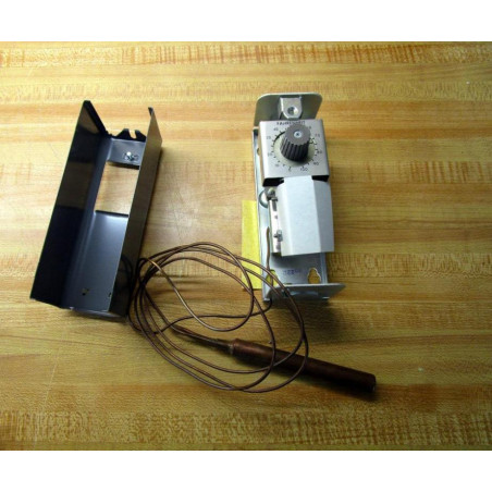 Honeywell T675A-1508 Remote Bulb Temperature Controller T675A1508 - Used