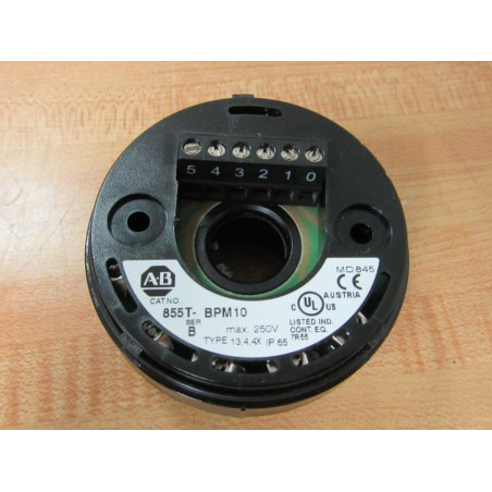 Allen Bradley 855T-BPM10 Stack Light Base 855TBPM10 WO Gaskets And Manual