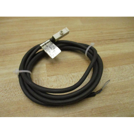 PHD 17502-2-06 Proximity Switch 17502206 W 6' Cable - New No Box