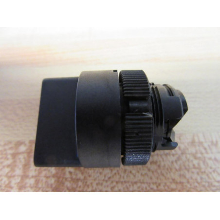 Schneider ElectricTelemecanique ZA2BD2 Selector Switch (Pack of 2) - Used