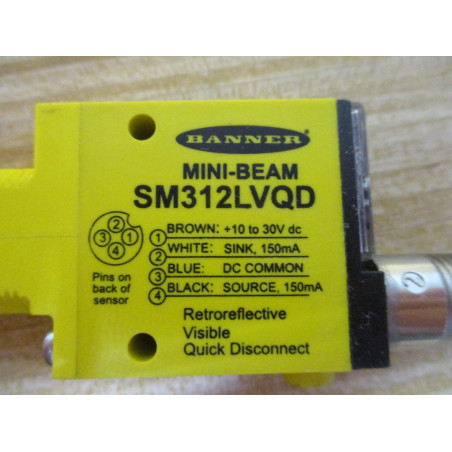 Banner SM312LVQD Photoelectric Mini Beam Scanner WO Nut - New No Box