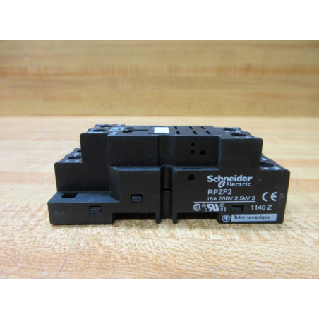 Schneider Electric RPZF2 Telemecanique Relay Socket - New No Box