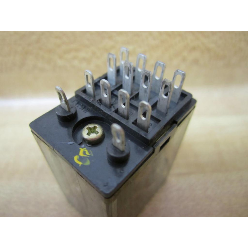 Fuji Electric HH54P DC 24V Relay HH54P-24V DC 24VDC - New No Box