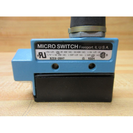 Micro Switch BZE6-2RN7 Honeywell Limit Switch BZE62RN7 - New No Box